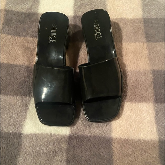 Rouge! | Shoes | Rouge Black Heeled Sandals | Poshmark